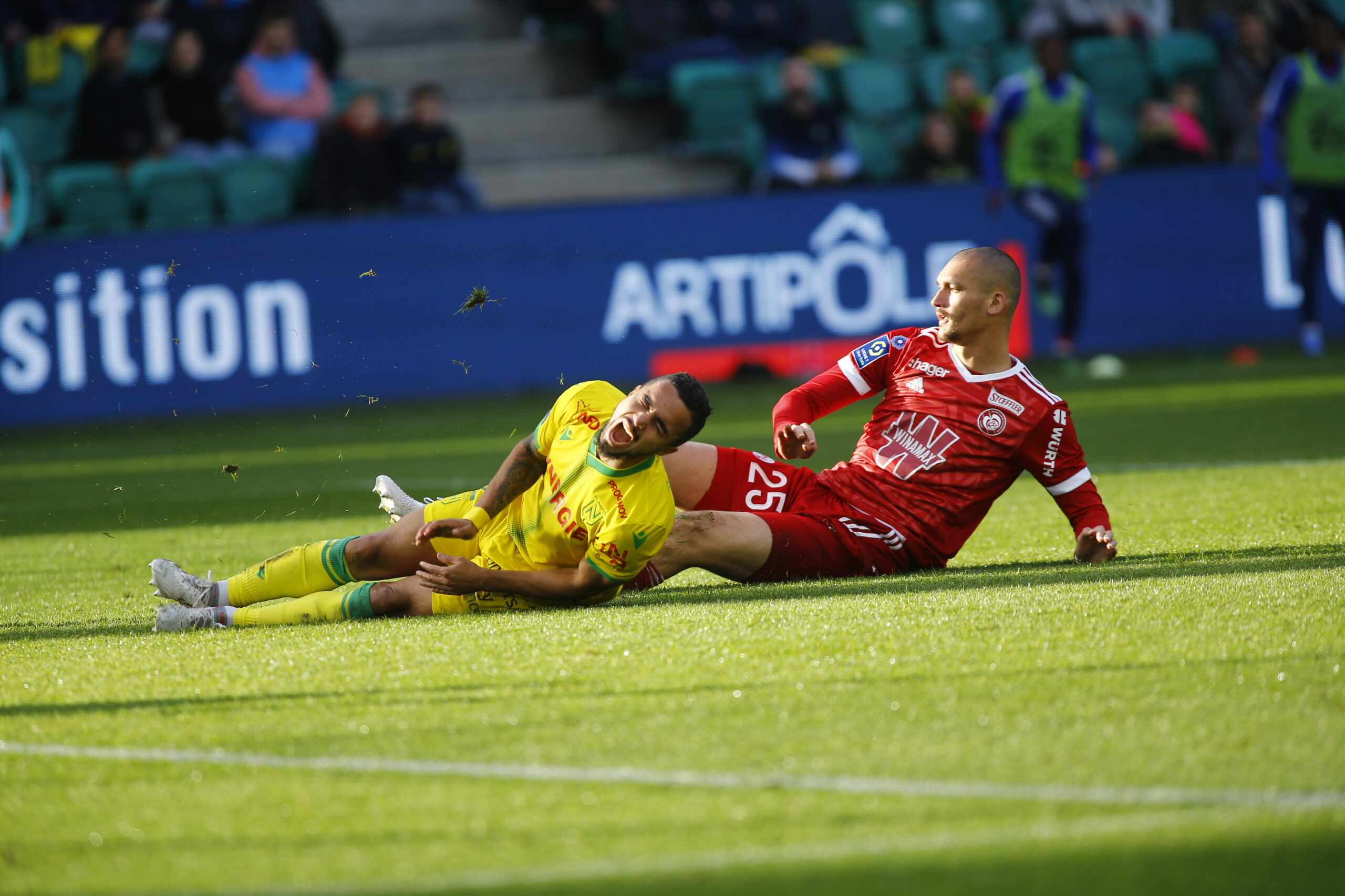 Julien Stéphan espère l'annulation du carton rouge de Ludovic Ajorque ...