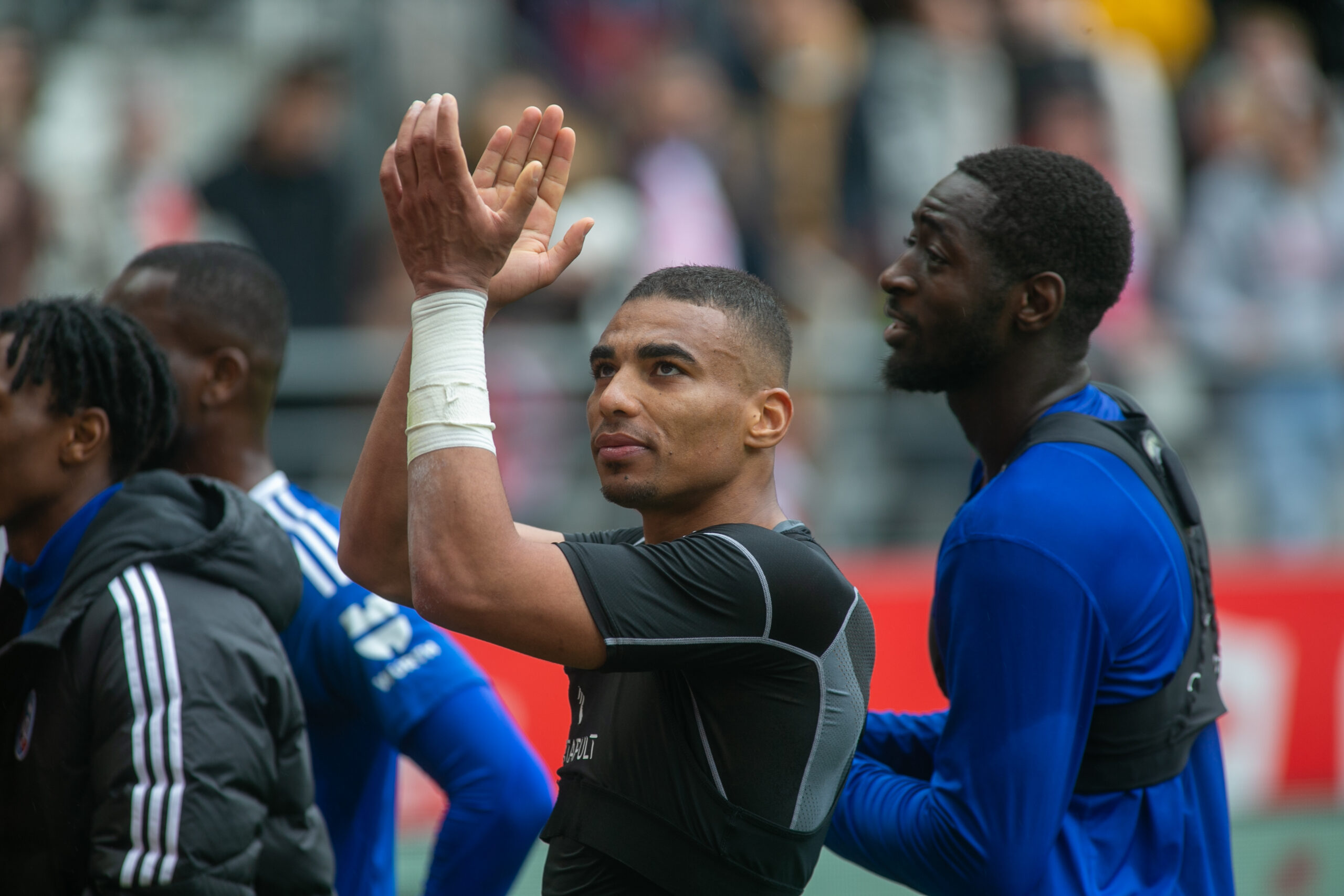 Alexander Djiku s’est officiellement engagé au Fenerbahçe — Alsa'Sports ...