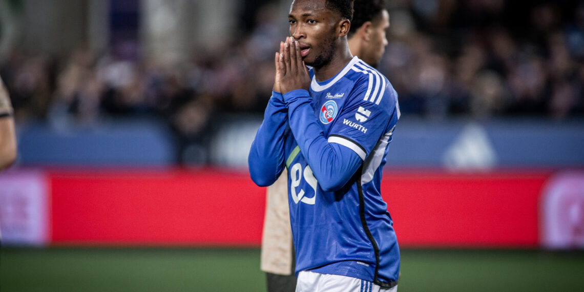 Bokep dostrem smooth arrangement via text and she approved